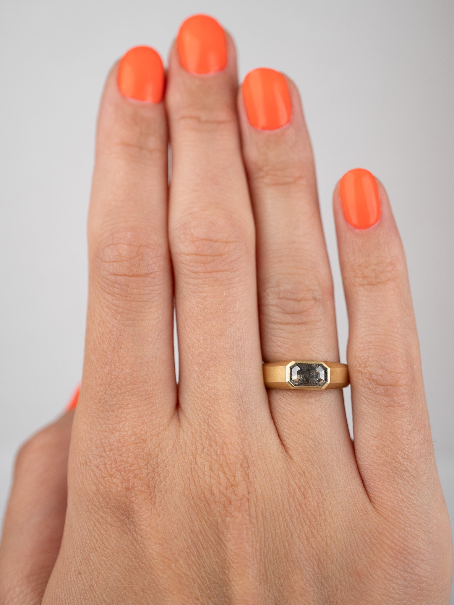 Edge Signet – Maiden Voyage